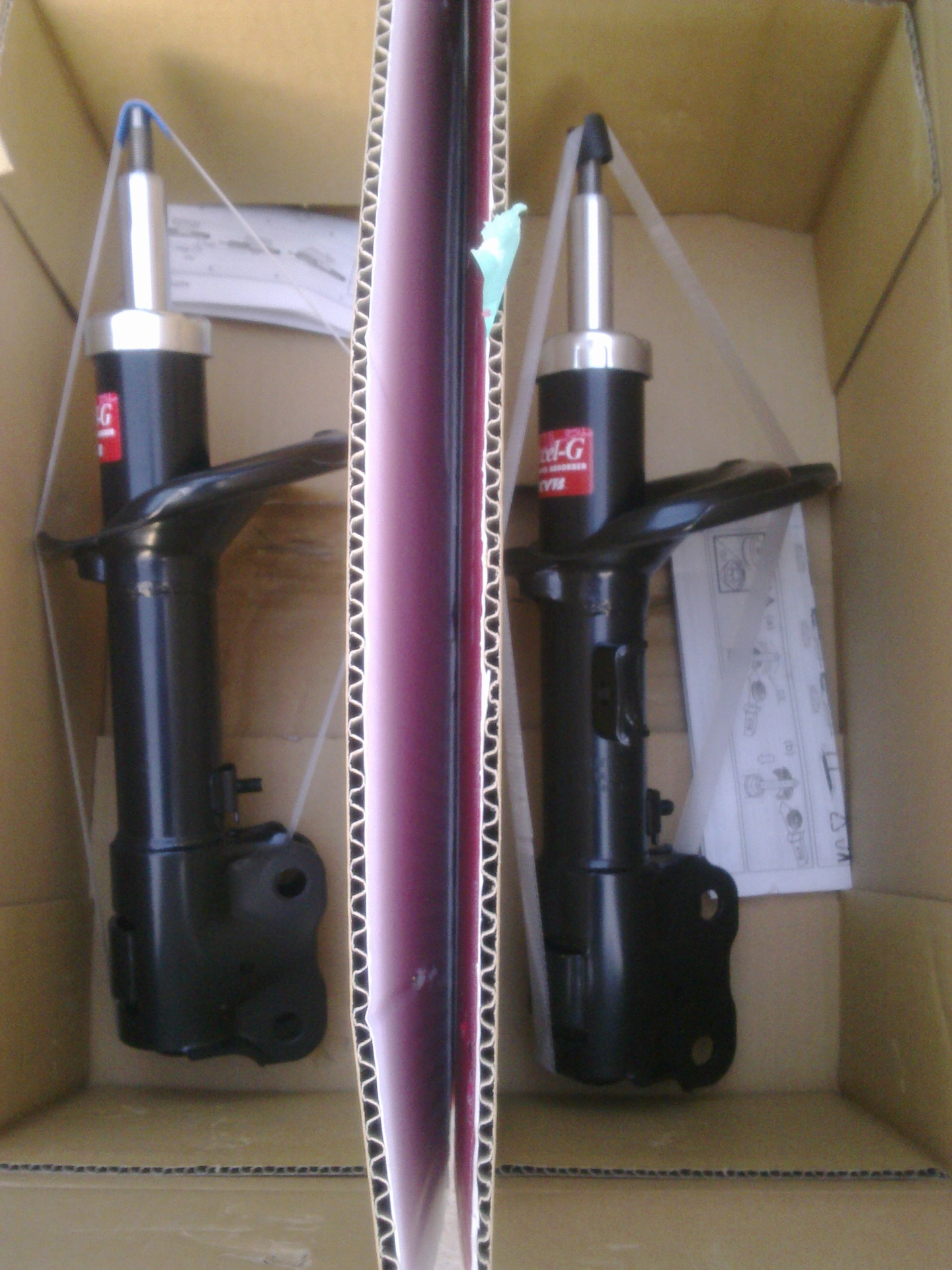 Амортизаторы KYB Exel-G (150mm) — Mitsubishi Lancer X, 2 л, 2008 года ...