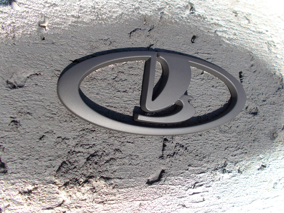 Значок лада из белого в черный матовый цвет — Lada Калина Универсал (2G ...