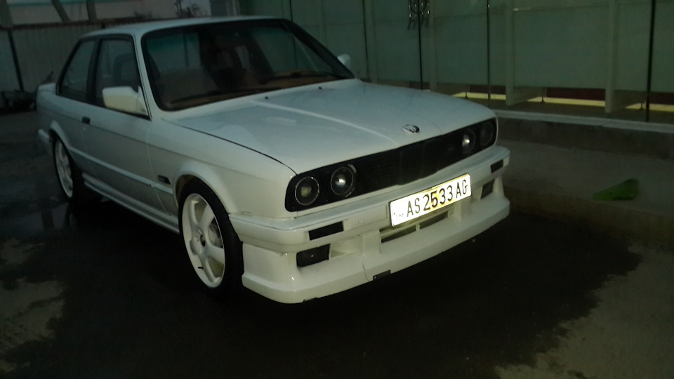 Накладка ///М teh2 — BMW 3 series Coupe (E30), 2,5 л, 1984 года ...