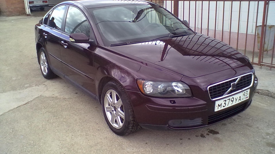 Volvo S40 (2G) 2.5 бензиновый 2005 | 2.5 turbo T5 AWD на DRIVE2