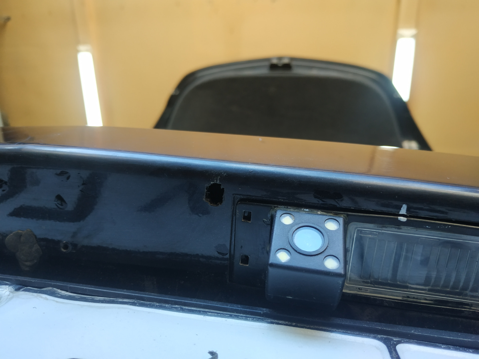 Форсунка омывателя камеры З/В. — Opel Astra H GTC, 1,6 л, 2010 года ...