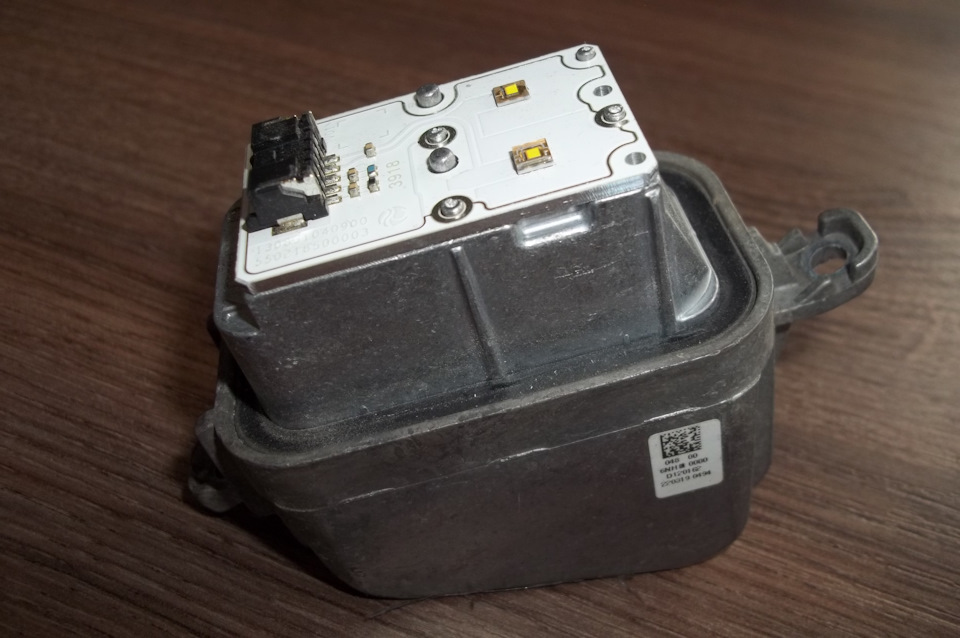 1305715178 Светодиодный модуль VAG | Запчасти на DRIVE2