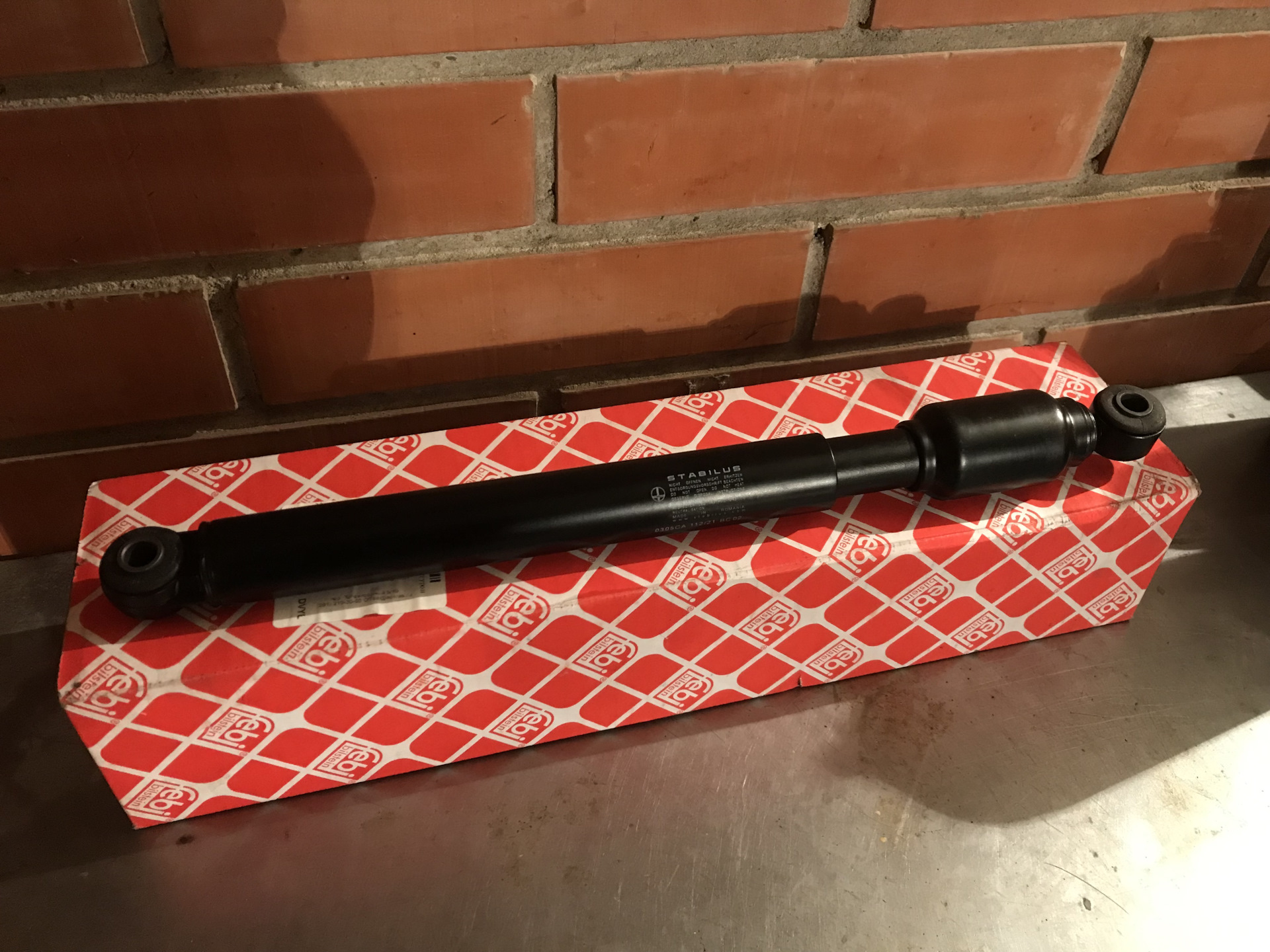 Замена ступицы и цапфы (подшипники KOYO) + установка рулевого демпфера ...