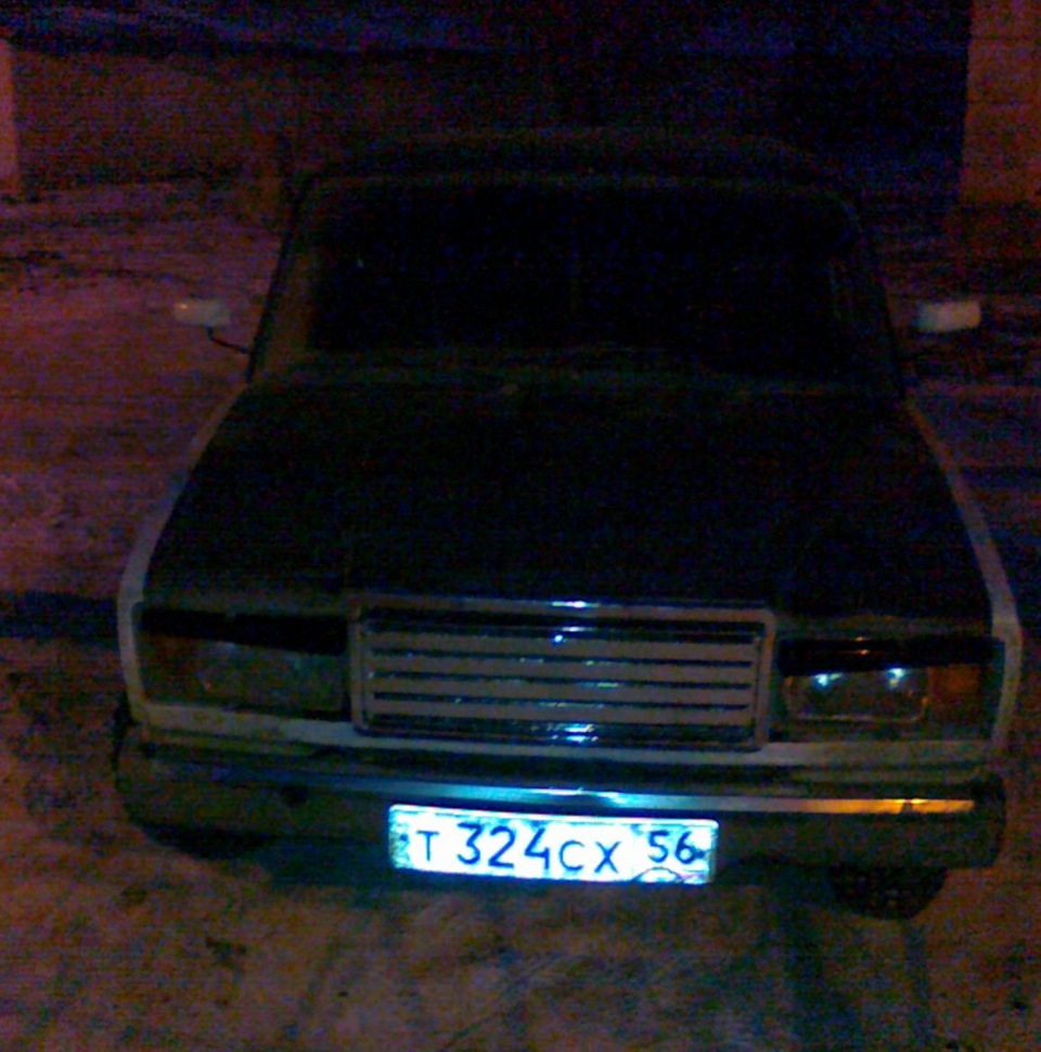 Немного преукрасил авто))) — Lada 2107, 1,5 л, 1995 года | аксессуары | DRIVE2