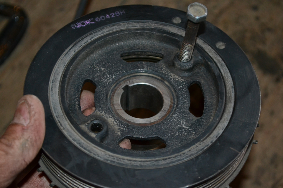 Сальник коленвала Mazda Demio DY3W — Mazda Demio (2G), 1,3 л, 2006 года ...