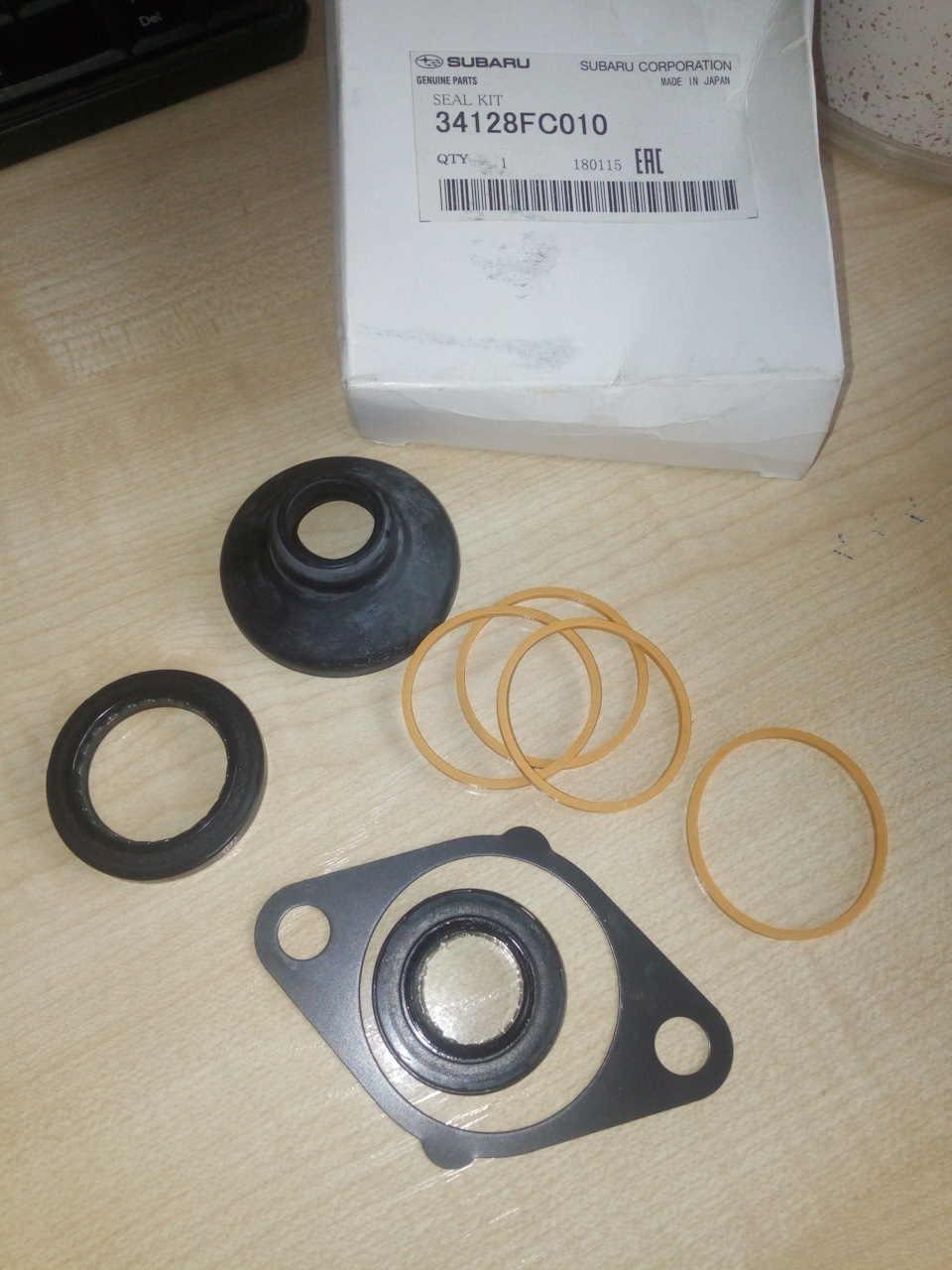 Про замену верхнего сальника рулевой рейки. И про защиту картера ...