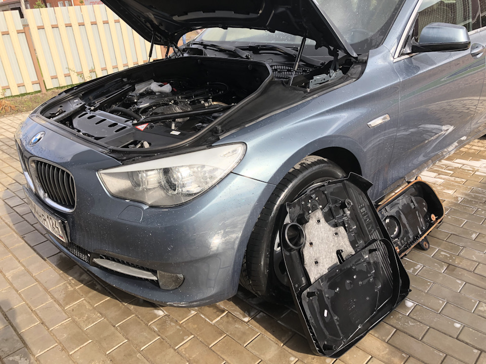 Замена трубки системы картерных газов — BMW 5 series Gran Turismo (F07 ...