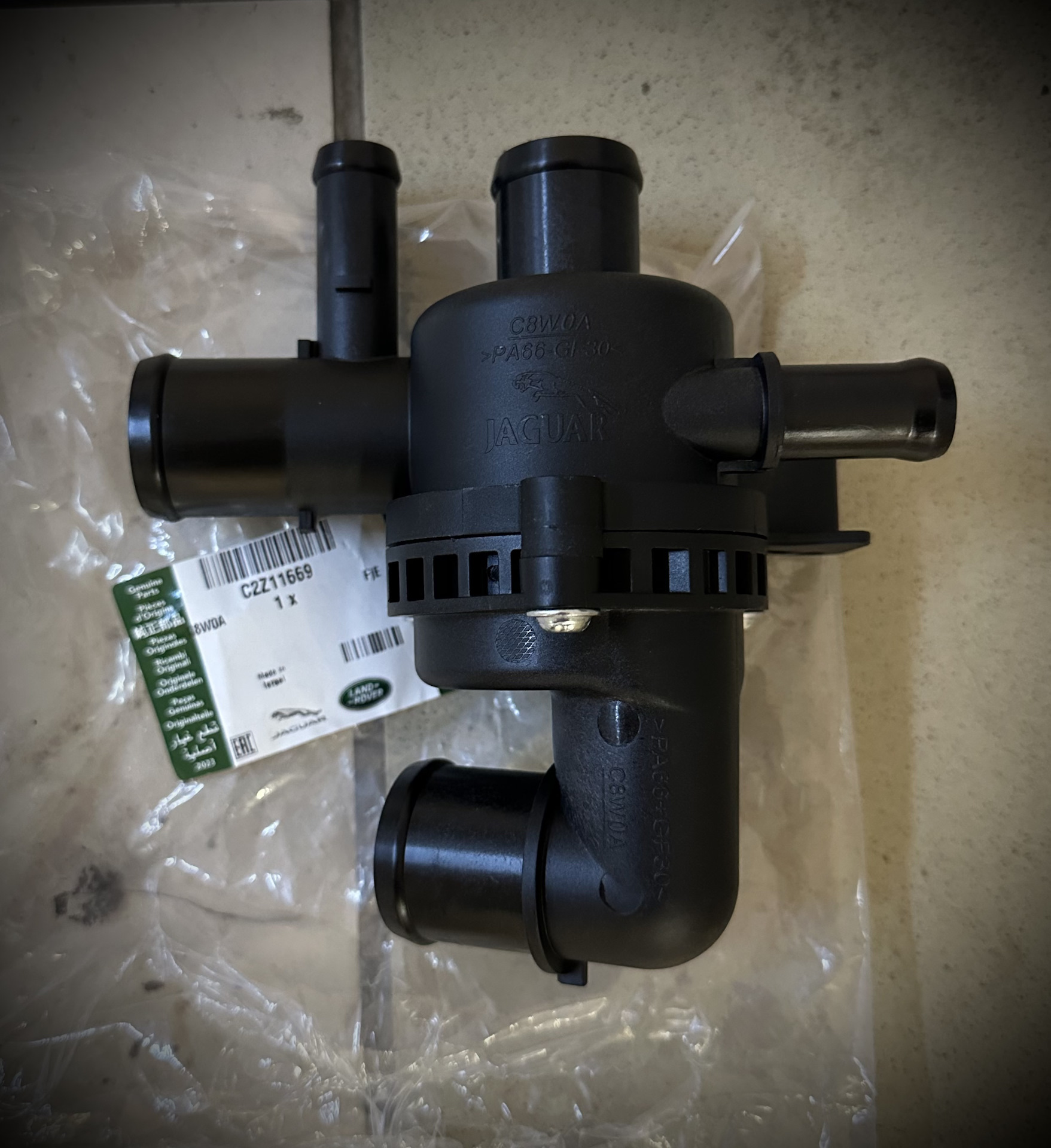 C2Z11669 — Jaguar XJ Mark 4, 3 л, 2012 года | поломка | DRIVE2