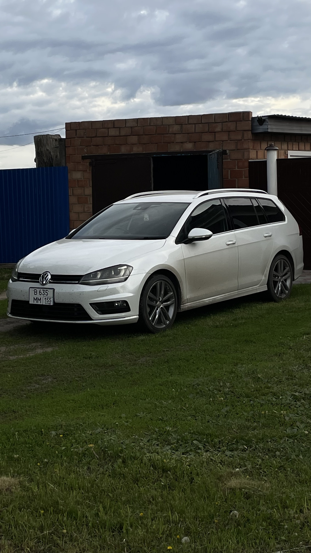 Наконец-то дома — Volkswagen Golf Variant (Mk7), 1,4 л, 2015 года ...