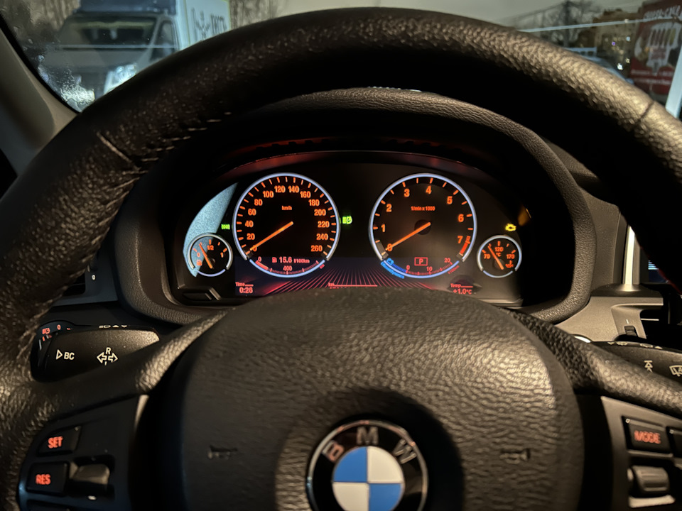 Установка Black панели 6WA — BMW X3 (F25), 2 л, 2013 года | тюнинг | DRIVE2