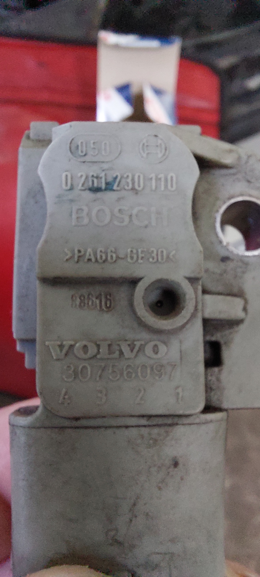 давление топлива — Volvo XC70 III, 3,2 л, 2008 года | визит на сервис ...