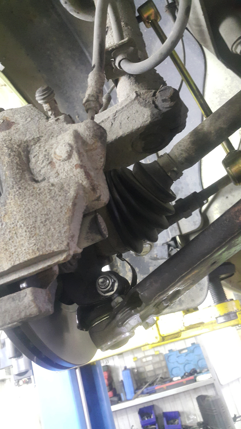 Большой ремонт и номера запчастей — Ford Fusion, 1,4 л, 2006 года ...