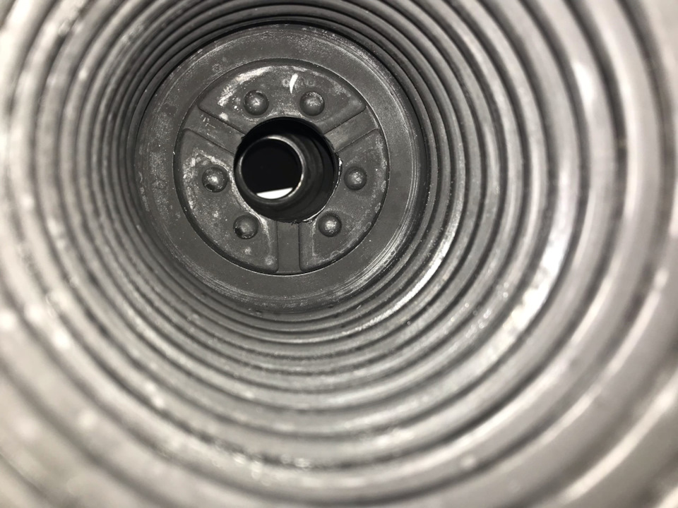 4060A532 Демпфер стойки передней подвески Mitsubishi | Запчасти на DRIVE2