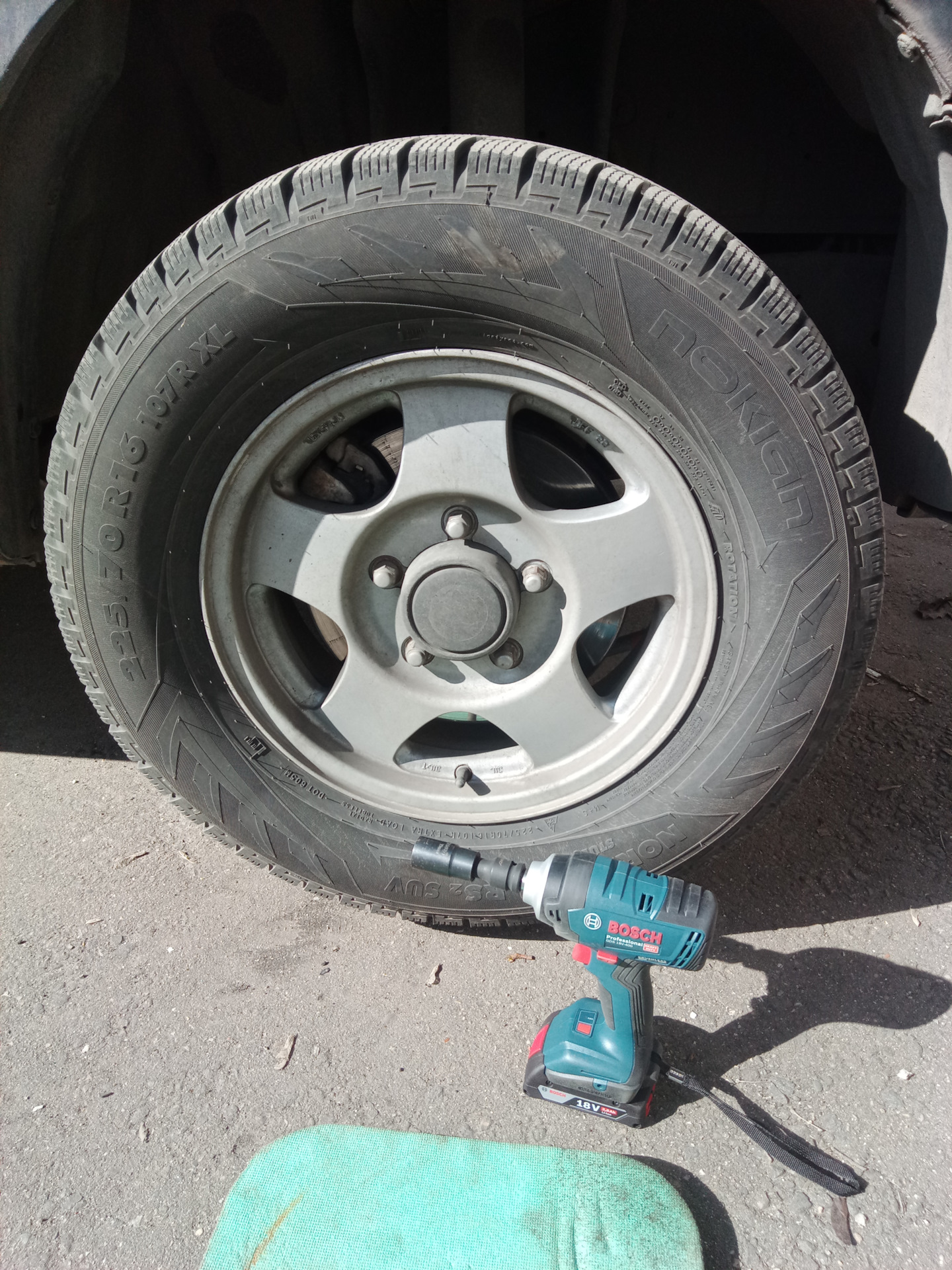 переобулся. — Chevrolet Tracker II, 2 л, 2001 года | просто так | DRIVE2