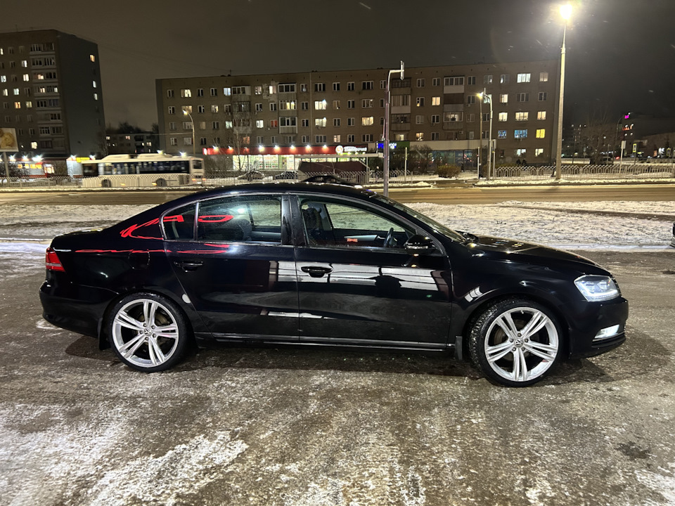 Sebring R19 на Volkswagen Passat b7 — Volkswagen Passat B7, 1,4 л, 2013 ...