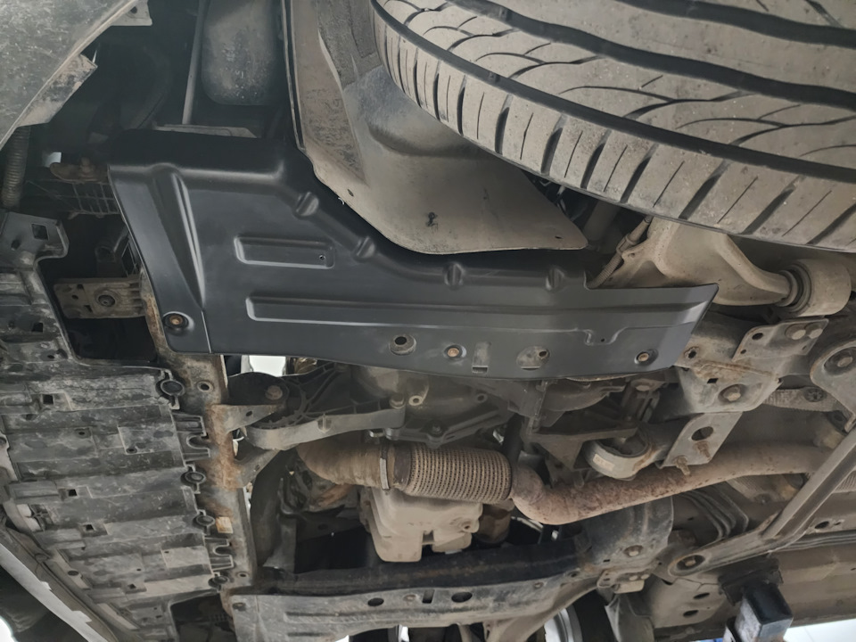 Разъем модуля, ограничитель двери, кусок защиты — Opel Astra J GTC, 1,4 ...
