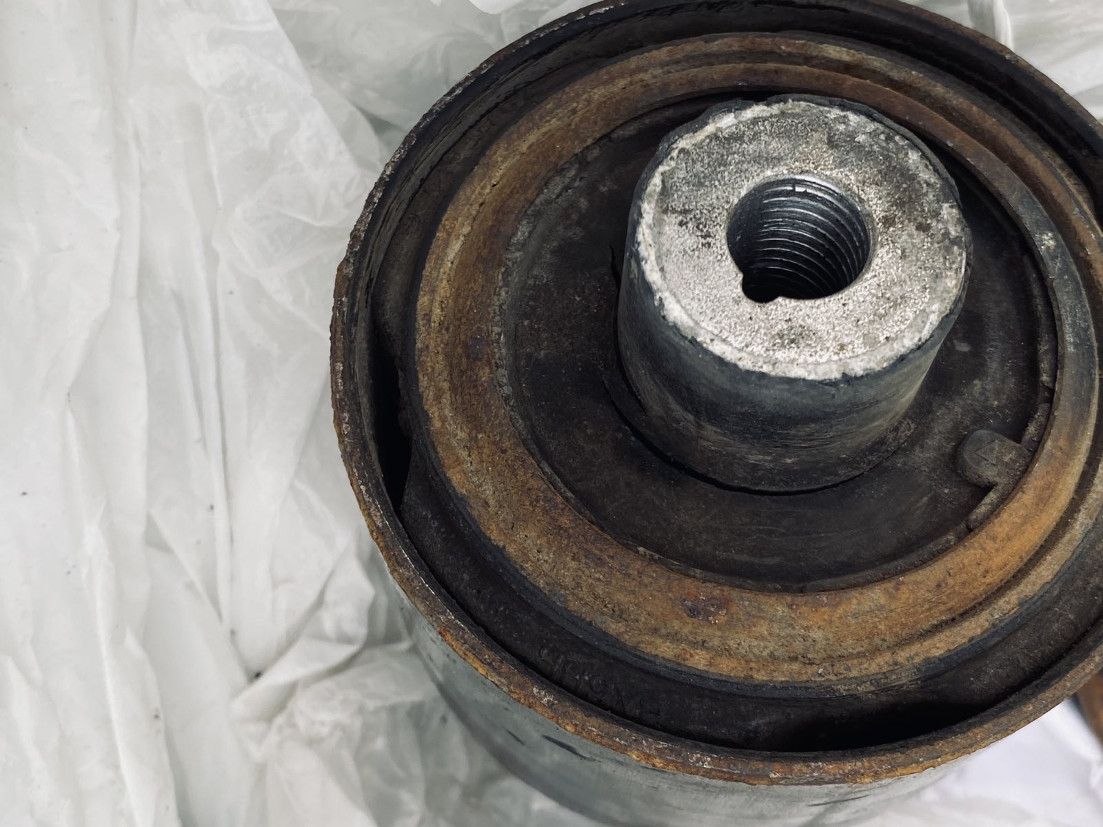 Передние поперечные рычаги Range Rover l 405 от lemforder — Land Rover ...