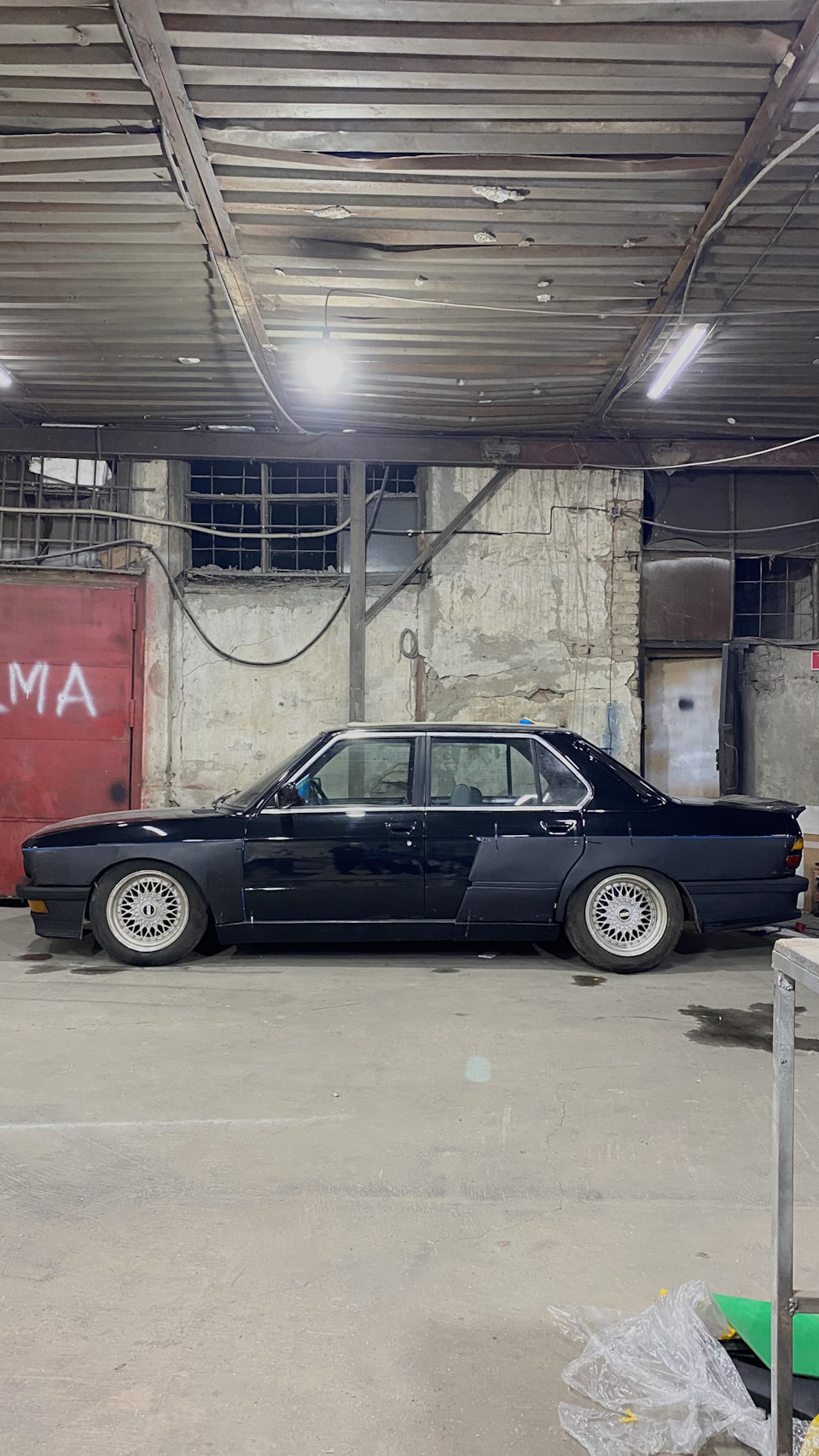 Wide body E28 — BMW 5 series (E28), 2 л, 1982 года | стайлинг | DRIVE2