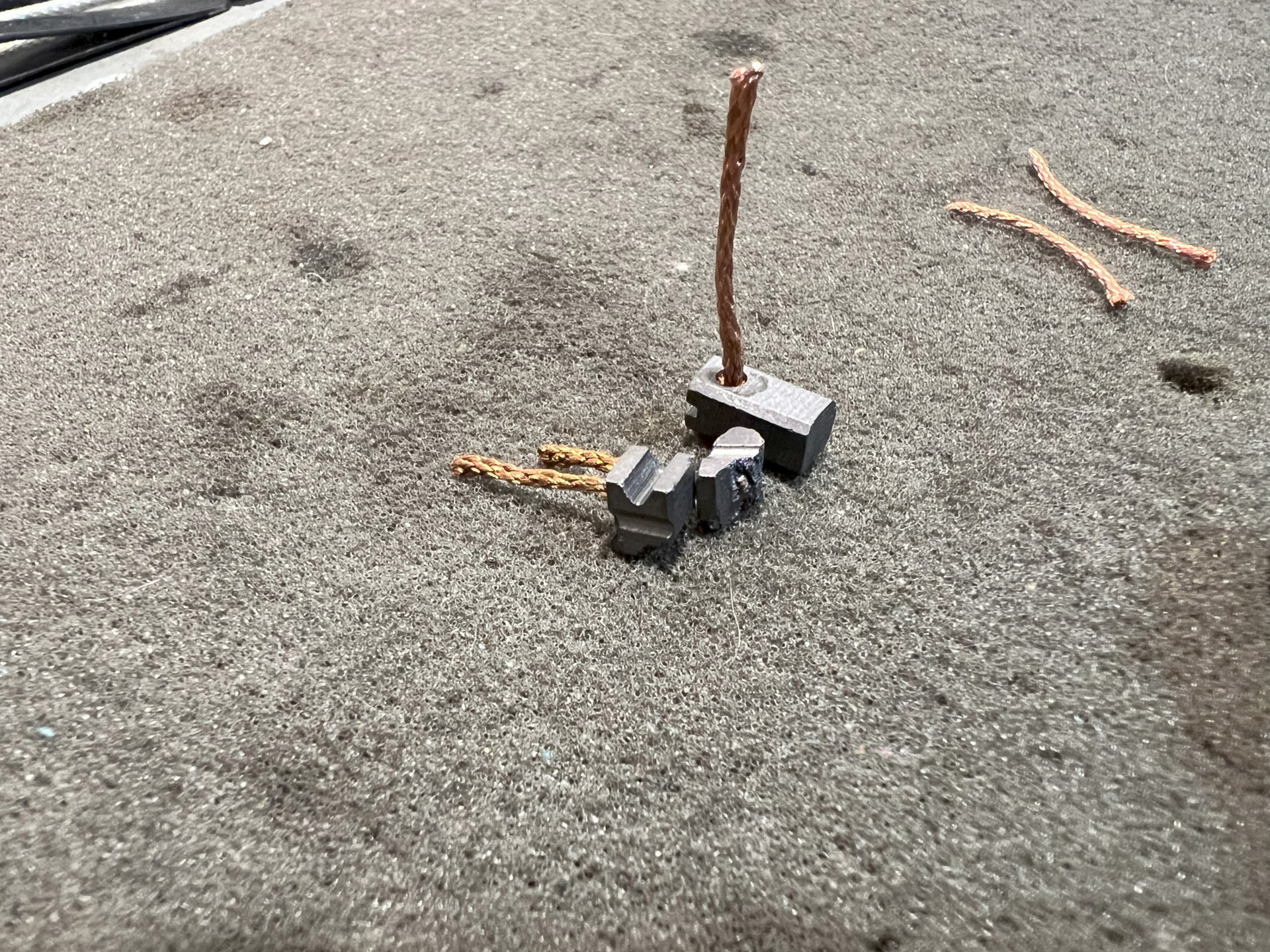 Опять техничка: свечи, прокладки, ОЖ — BMW 1 series (E81/E87), 2 л ...