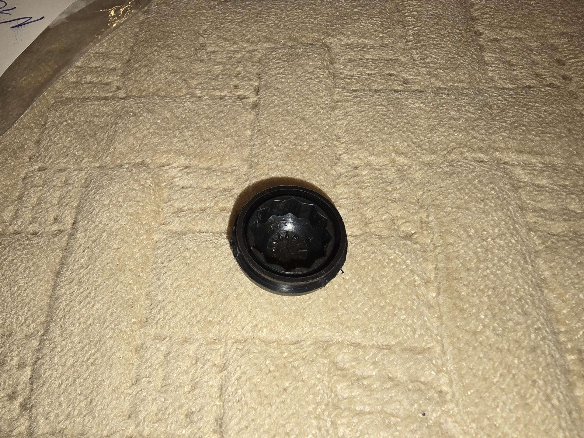 Гайки крепления дворников Porsche Panamera 4. — Porsche Panamera (1G ...