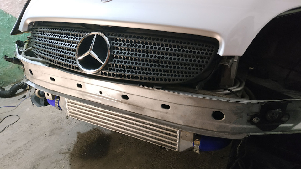 Grill. — Mercedes-Benz SLK (R170), 2,3 л, 1997 года | своими руками ...