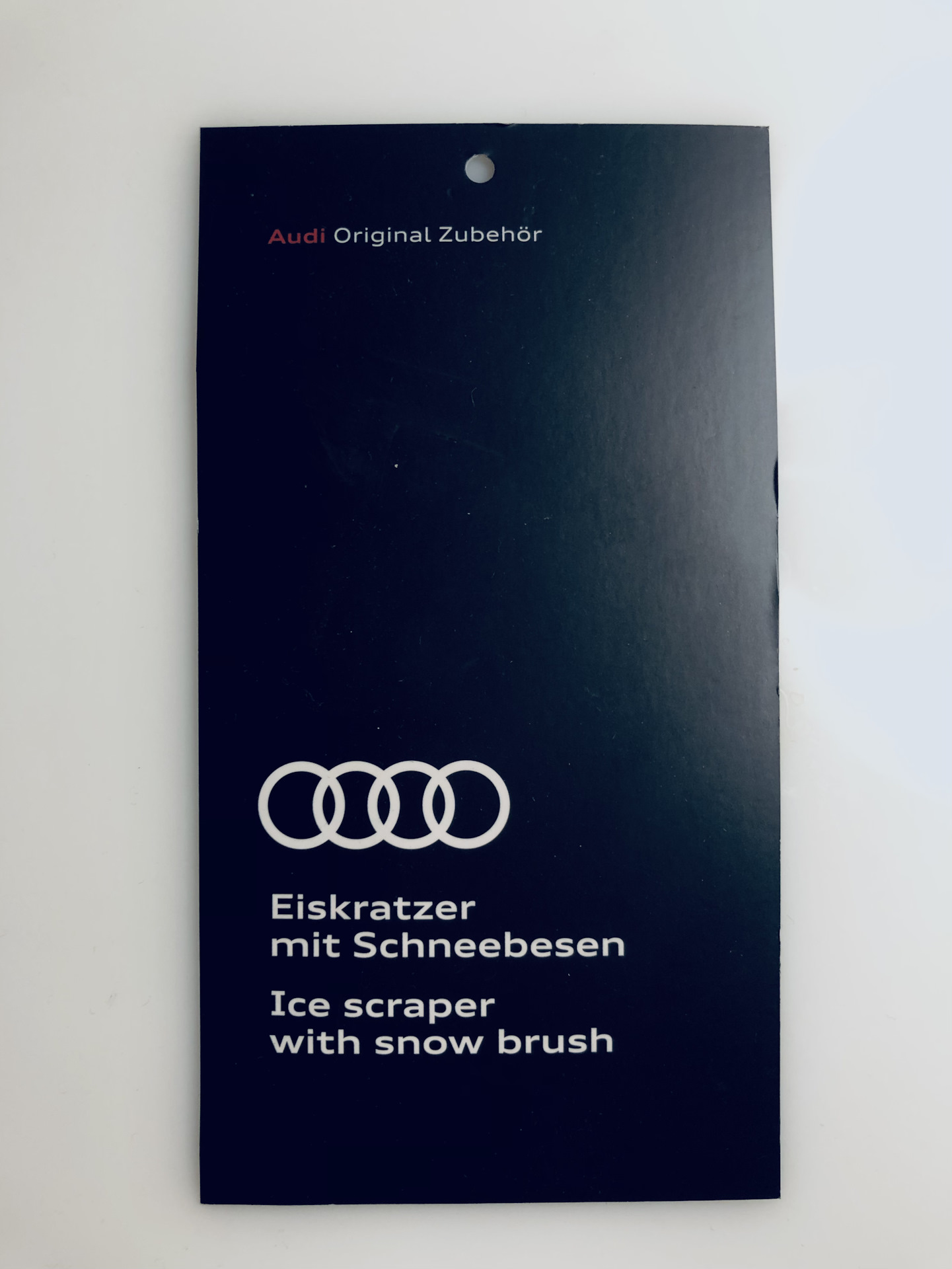 Audi Ice scraper — Audi A4 (B6), 1,8 л, 2002 года | аксессуары | DRIVE2