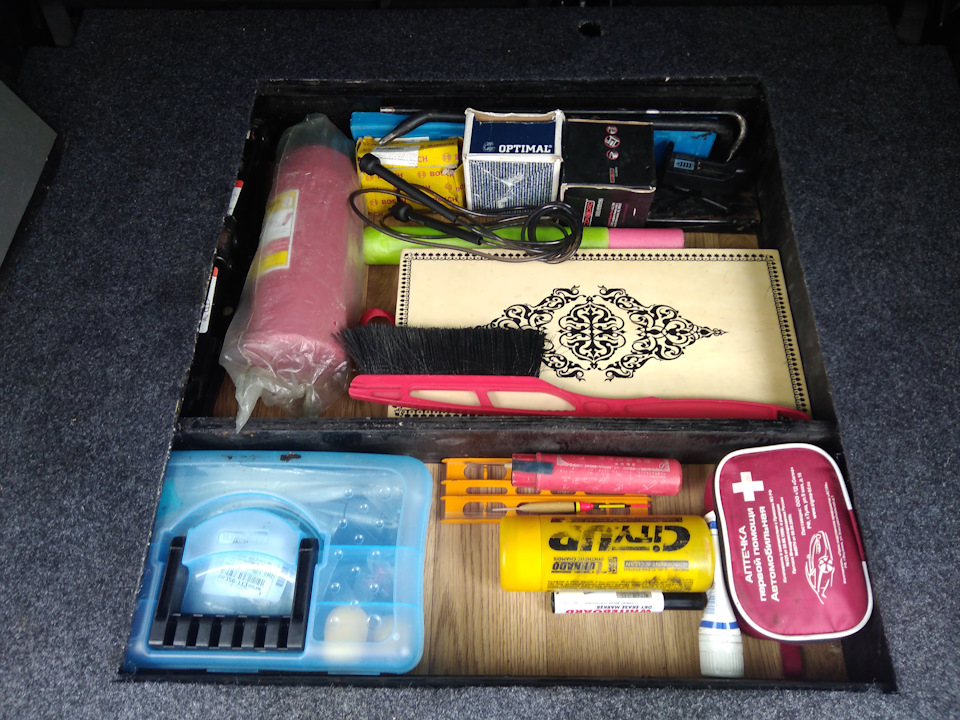 Полка в багажник — Ford Maverick II, 2,3 л, 2006 года | просто так | DRIVE2