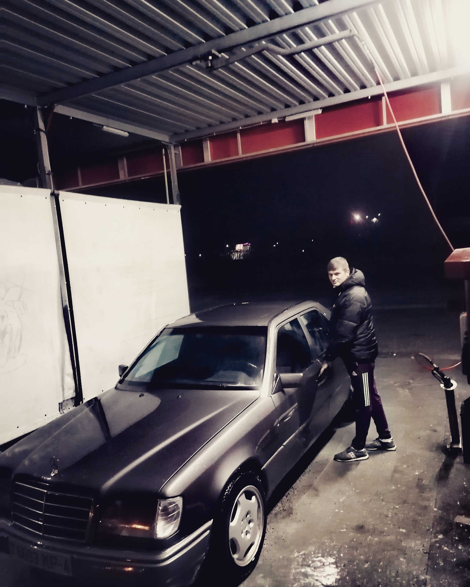 Первый выезд, сразу подарок предновогодний! — Mercedes-Benz E-Class (W124), 2,5 л, 1995 года ...