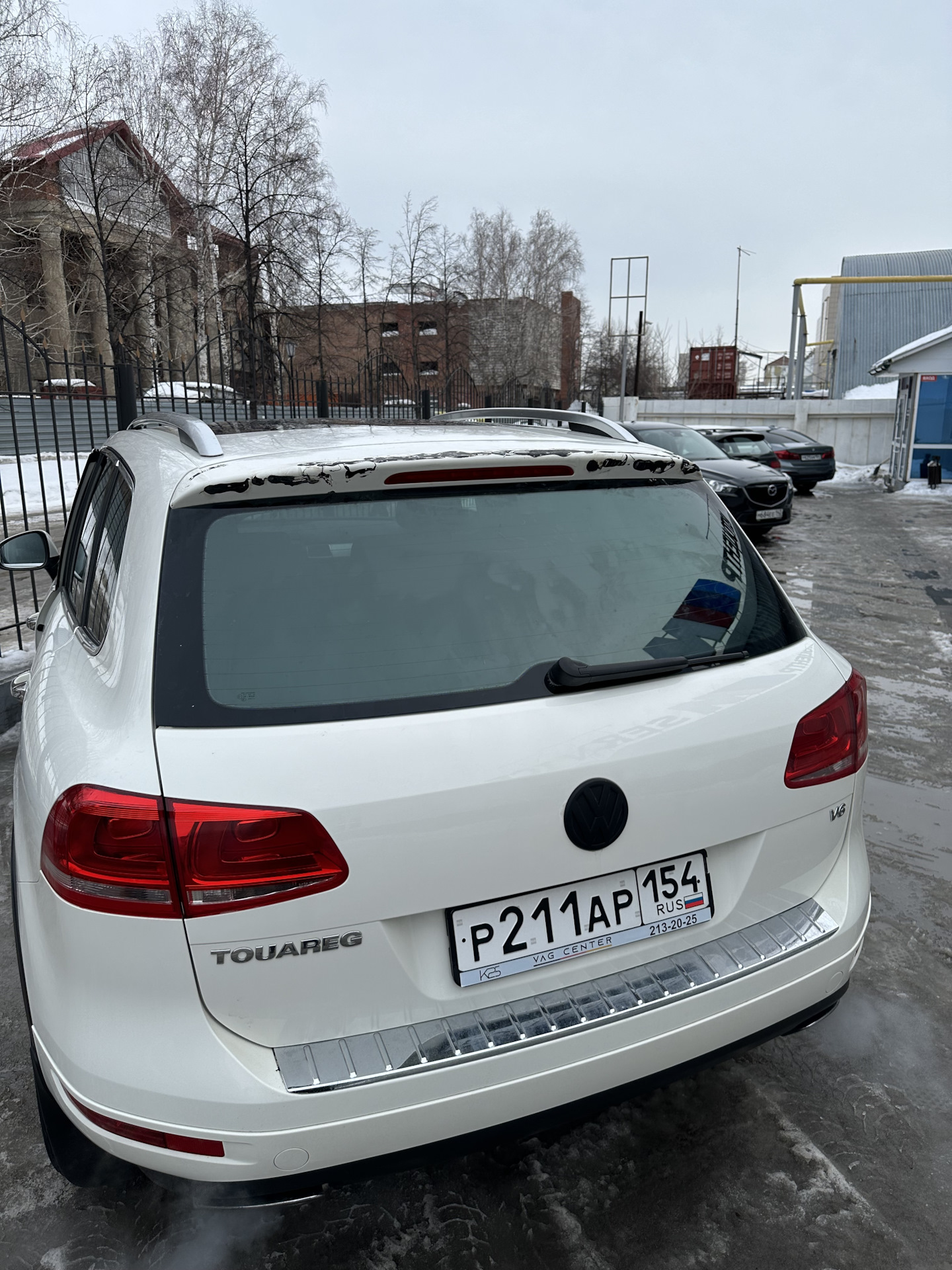 Постановка на учет длиною в месяц — Volkswagen Touareg (2G), 3,6 л ...
