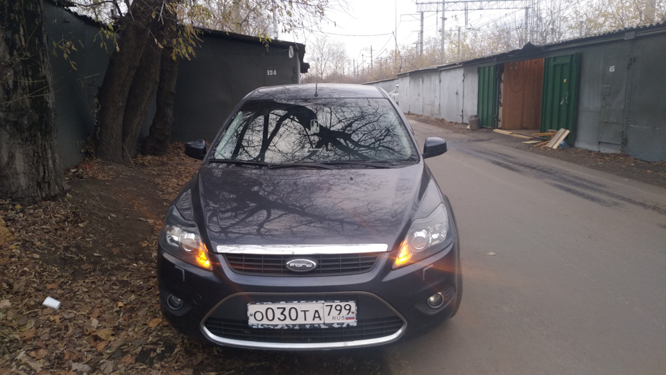 # 14. Динамические поворотники — Ford Focus Wagon II, 2 л, 2008 года ...