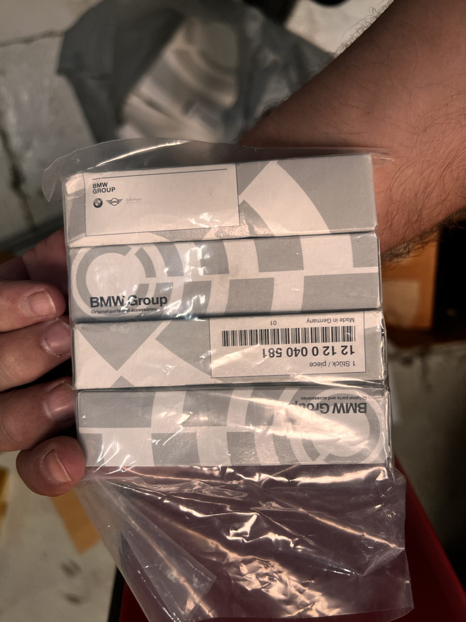 12120040581 Свеча зажигания BMW | Запчасти на DRIVE2