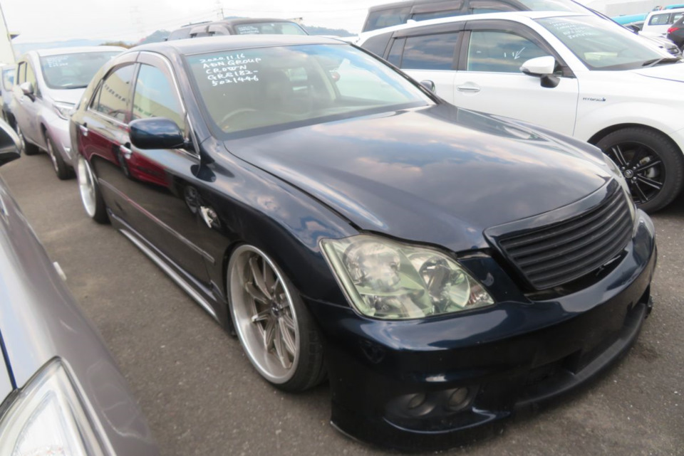 Toyota Crown GRS182 Royal Saloon G, ожидаем во Владивостоке 10.12.20 ...