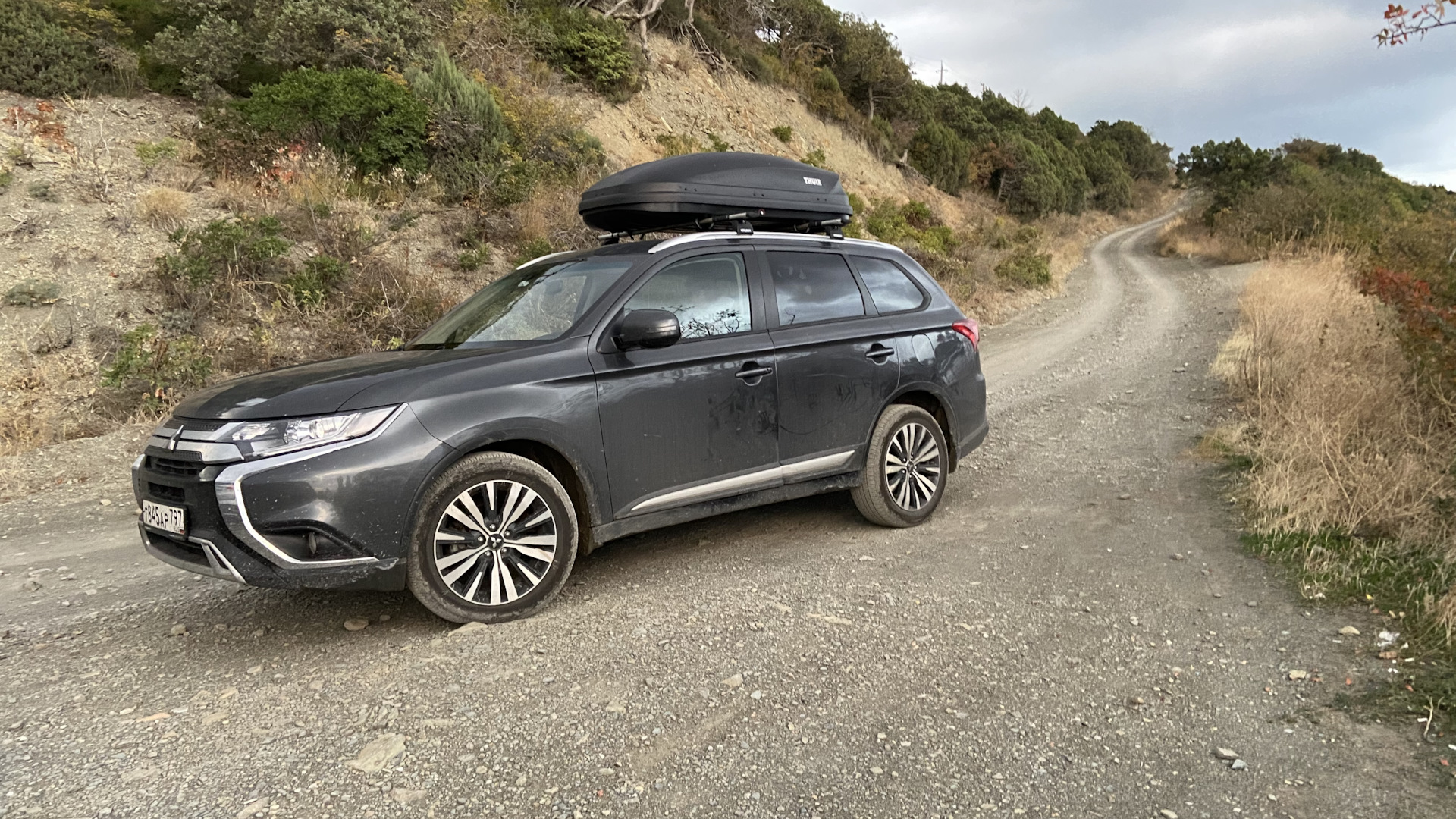 Mitsubishi Outlander (3G) 2.0 бензиновый 2020 | 2.0 7-seater hippo на ...