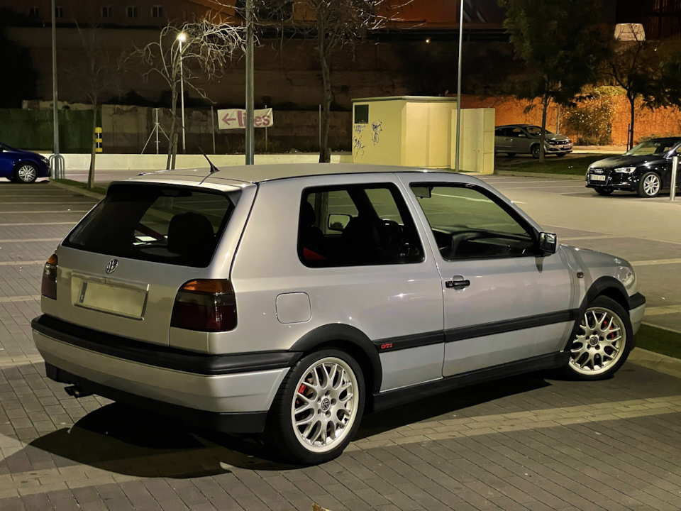 Кнопка центрального замка и немного о приборке — Volkswagen Golf GTI ...