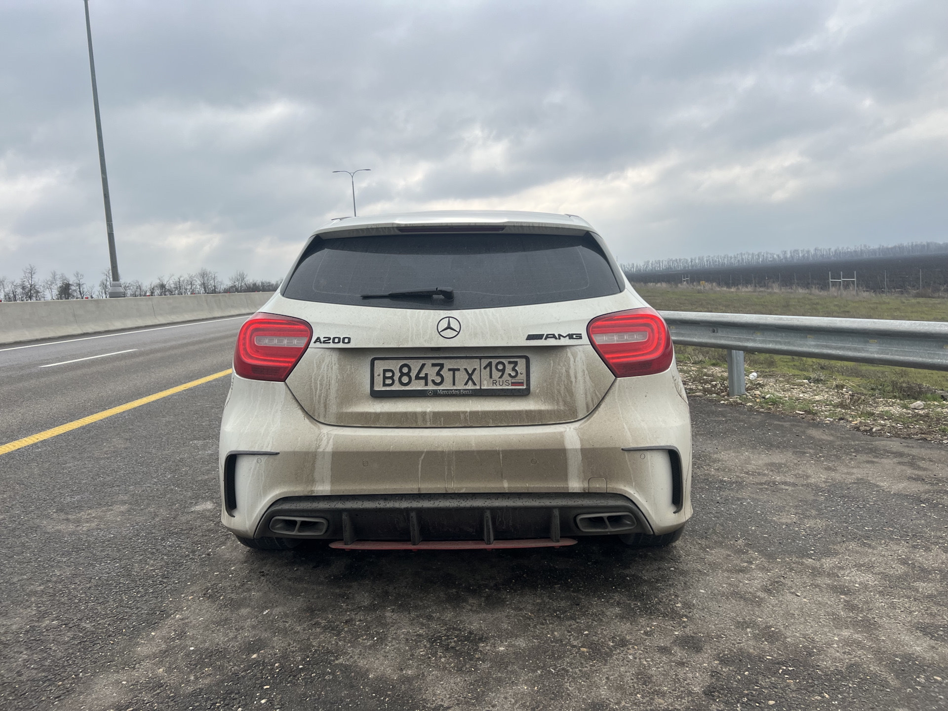 Заменил диффузор и насадки, антихром шильдиков — Mercedes-Benz A-Class (W176), 1,6 л, 2013 года ...