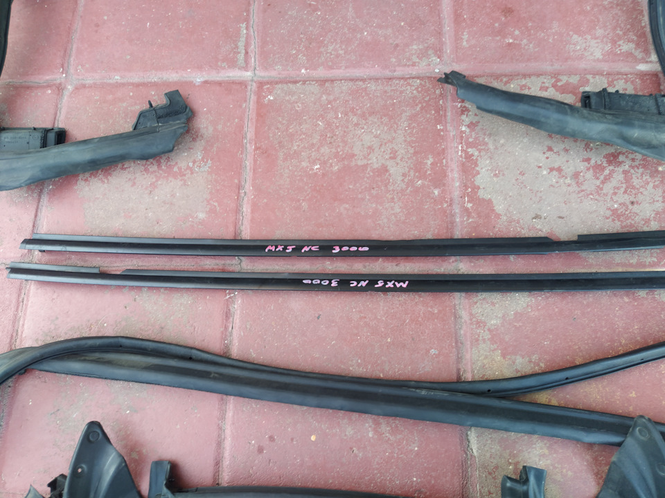 Комплект уплотнителей кузовных MX-5 NC на Mazda MX-5 (NC). Б/у | 12 000 ...