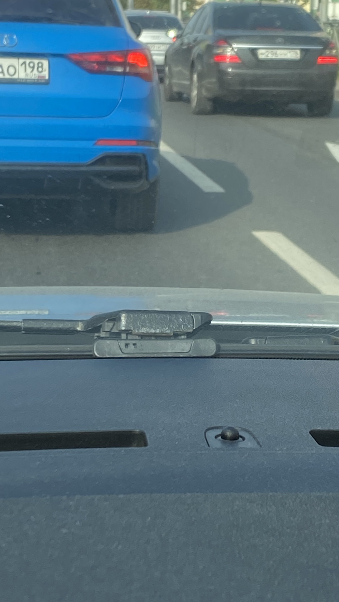 Замена щеток стеклоочистителя дворников Citroen c4 — Citroen C4 (2G), 1 ...