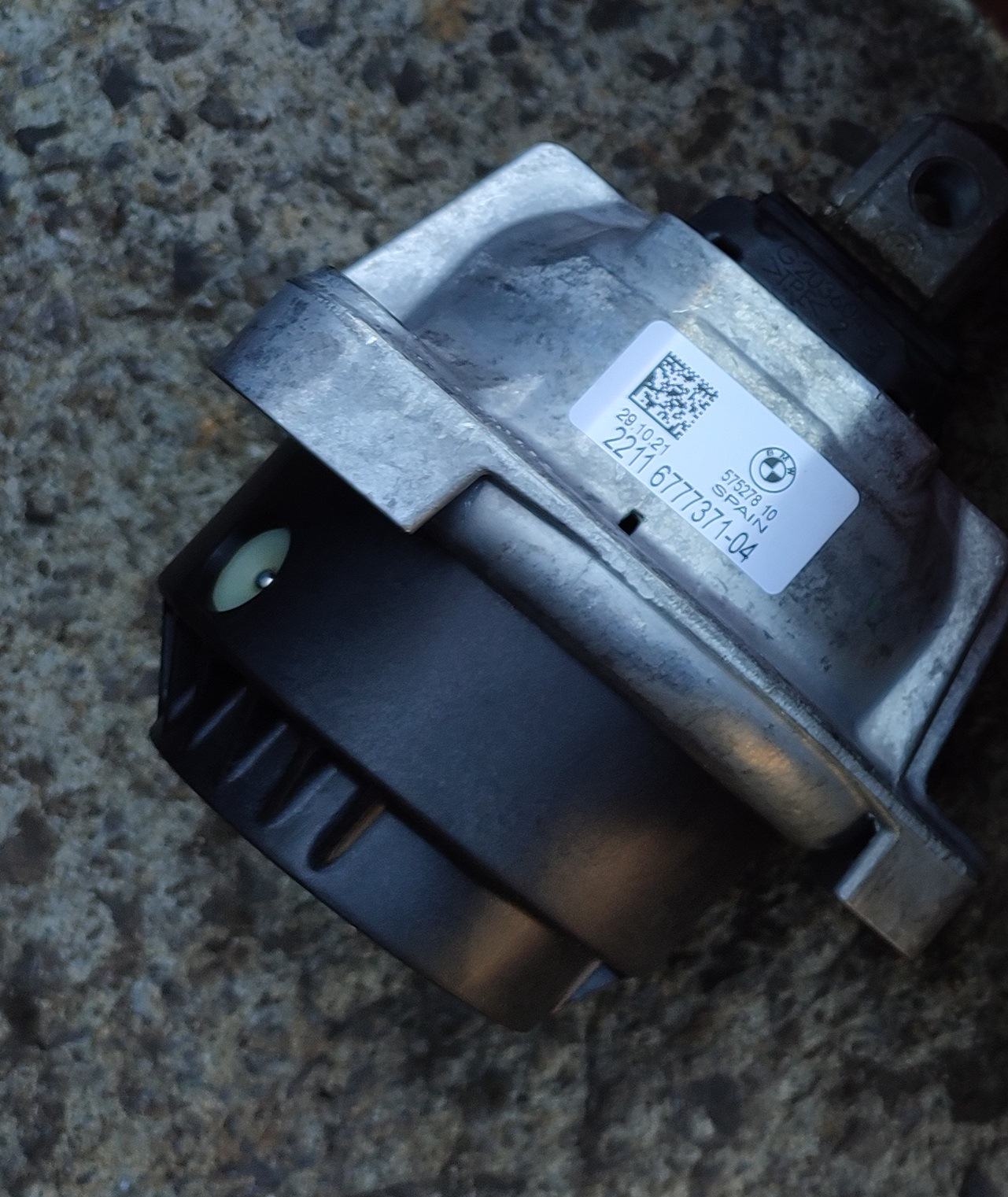 Замена подушек/опор двигателя+АКПП — BMW 7 series (F01/02), 3 л, 2010 ...