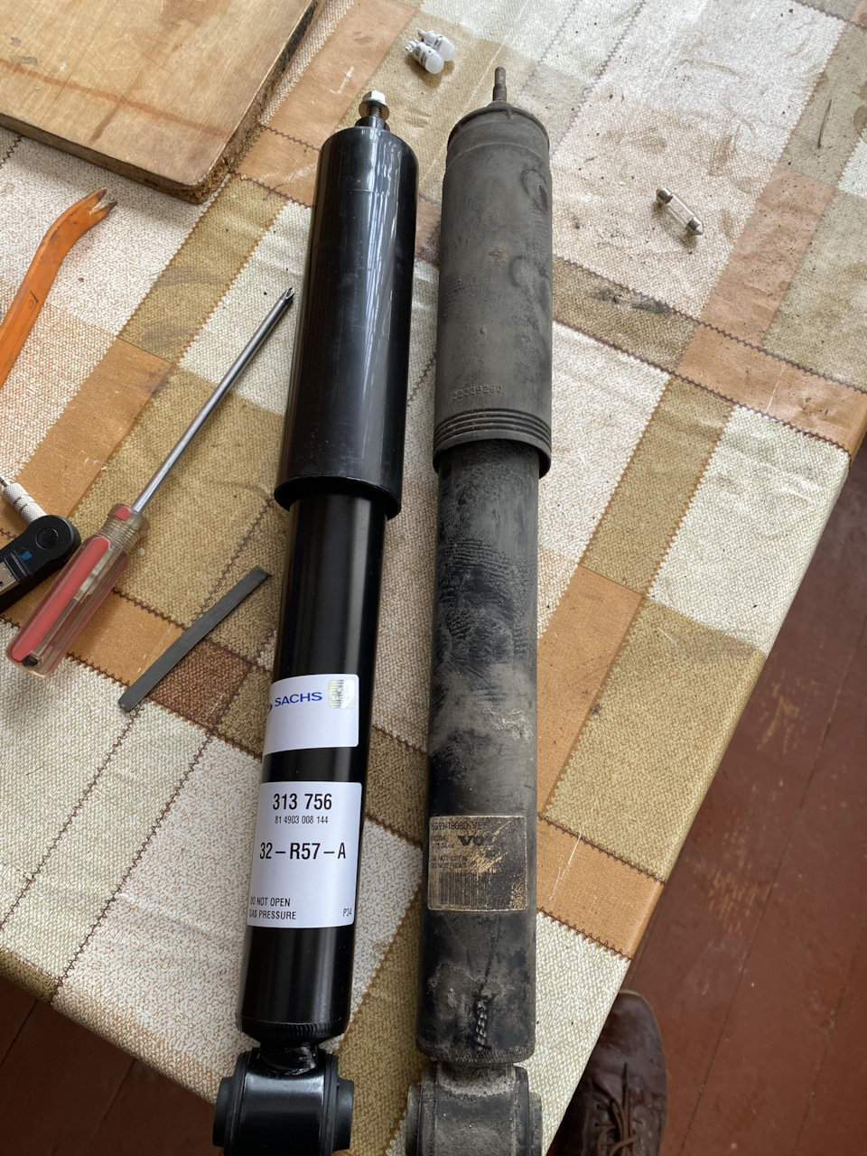 313756 Амортизатор для FORD SACHS | Запчасти на DRIVE2