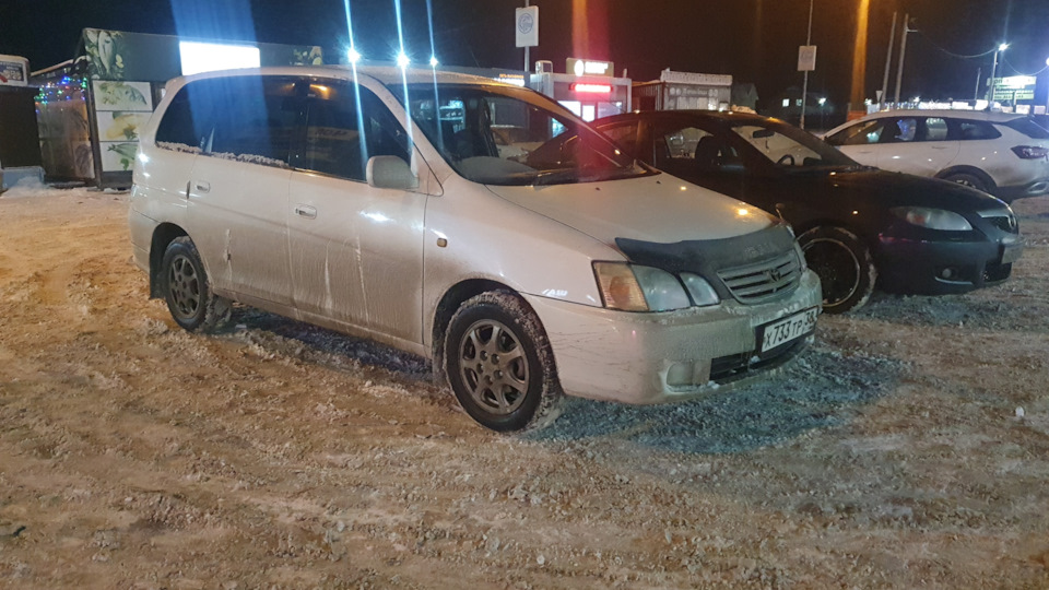 Toyota Gaia 2.0 бензиновый 2000 | на DRIVE2