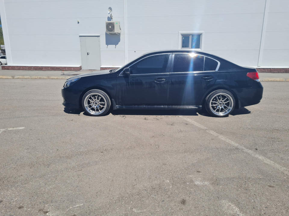 Work Emotion CR2P R18 — Subaru Legacy (BM/BR), 2,5 л, 2011 года | колёсные диски | DRIVE2