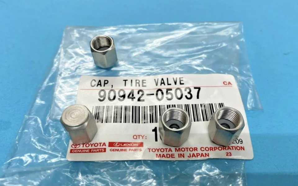 Вентили бескамерных шин и колпачки к ним от TOYOTA — KIA Ceed (1G), 1,6 ...