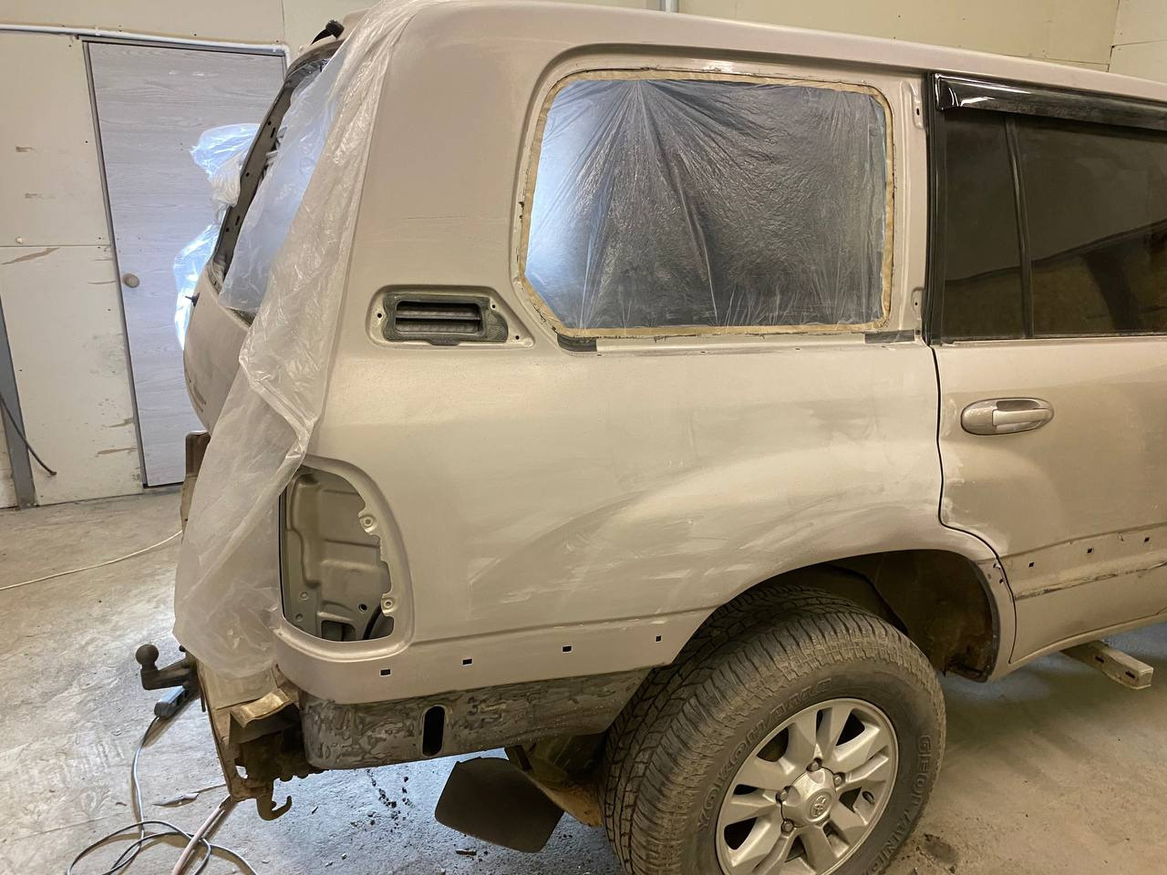 Заглушки. Первые шаги кузовного ремонта — Toyota Land Cruiser 100, 4,2 ...