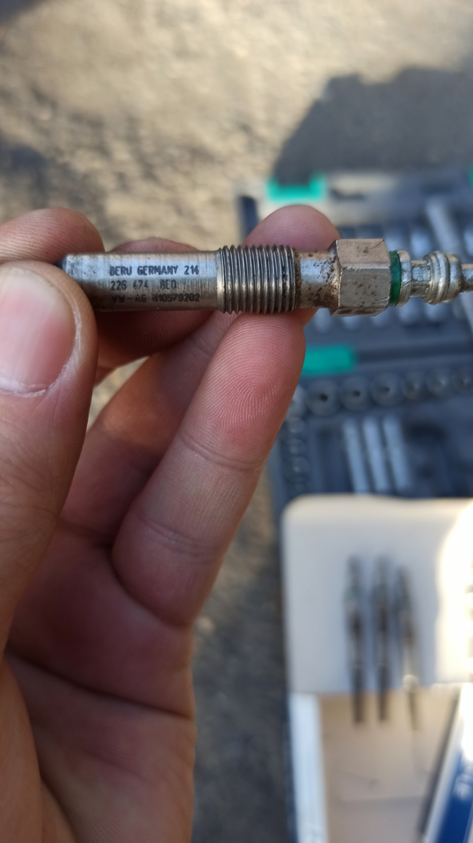 N10579202 Свеча накаливания VAG | Запчасти на DRIVE2