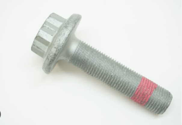 Замена передней левой ступицы — Skoda Octavia A7 Mk3, 1,4 л, 2014 года ...