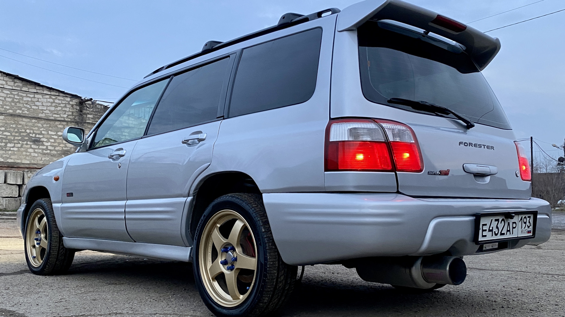 Subaru Forester (SF) 2.0 бензиновый 2000 | 207 блок на мехе на DRIVE2