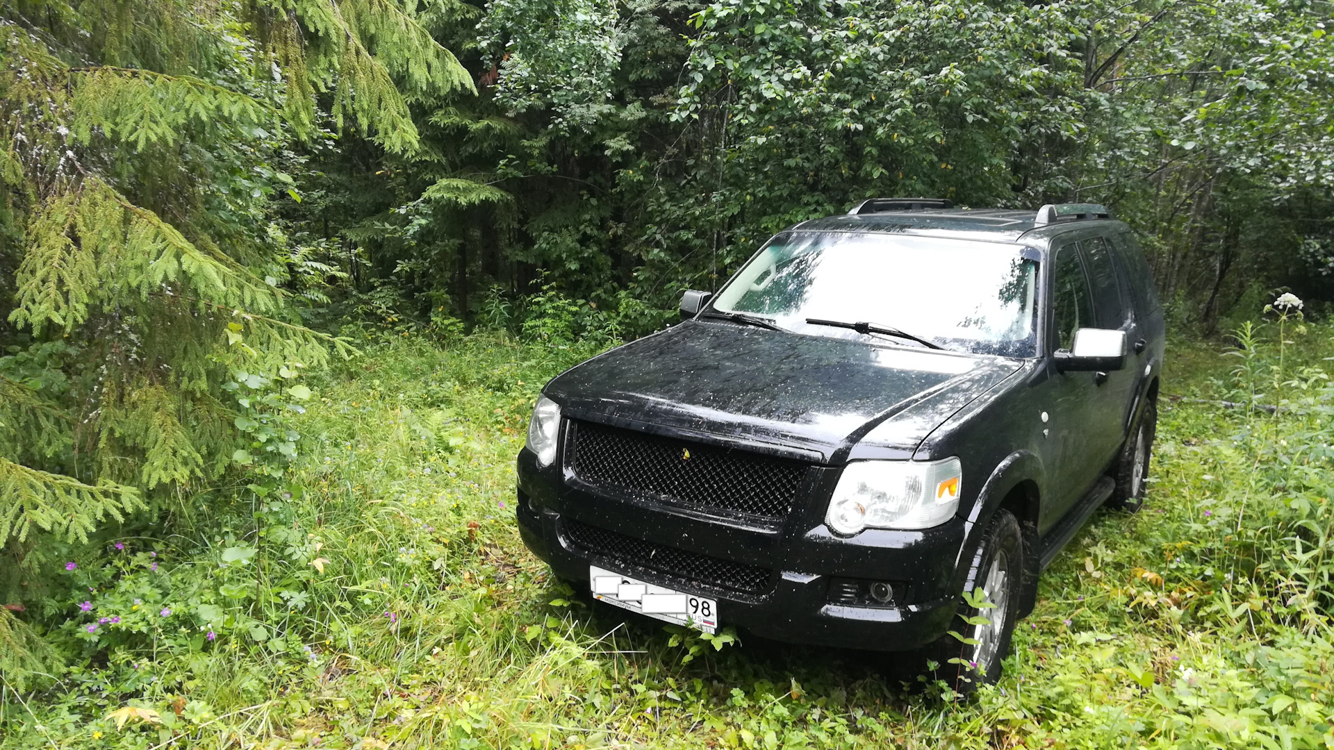 Ford Explorer (4G) 4.6 бензиновый 2006 | 4.6 V8 на DRIVE2