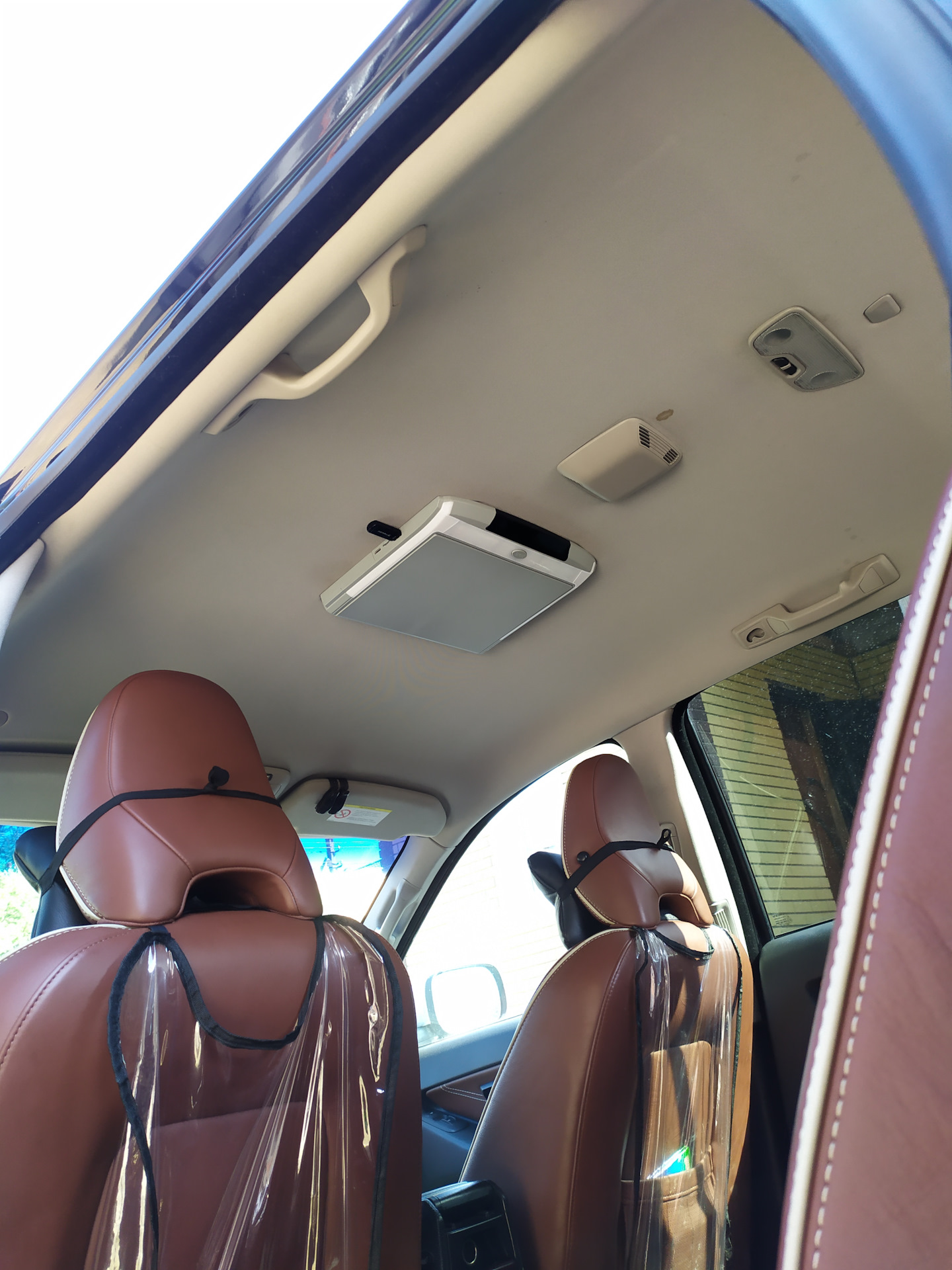Потолочный монитор на андроиде — Volvo XC90 (1G), 2,4 л, 2013 года ...
