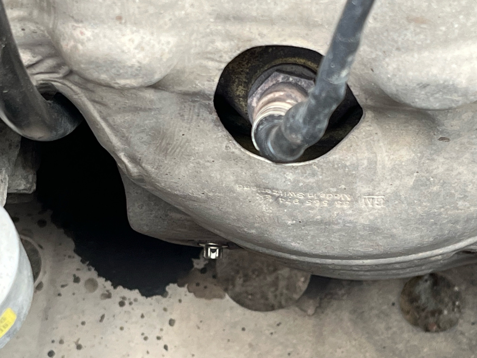 Лопнула трубка охлаждающей жидкости — Opel Astra J, 1,6 л, 2013 года ...