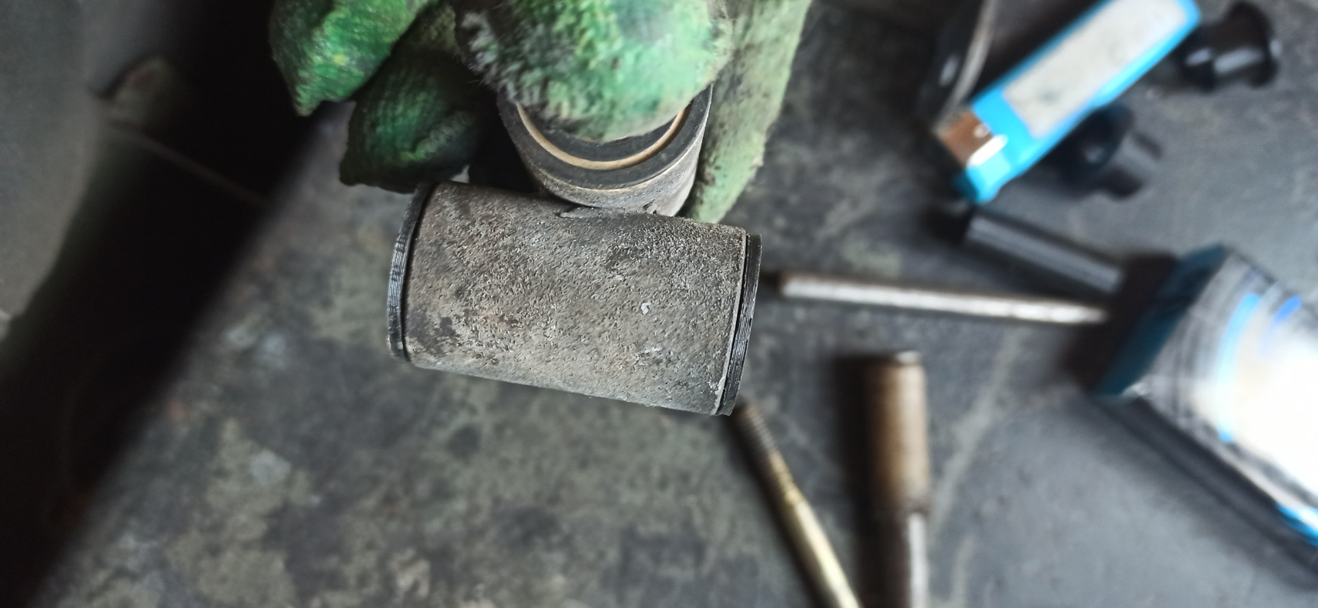 Ремонт карданчика кулисы МКПП( вариант бомж) — Subaru Forester (SG), 2 ...